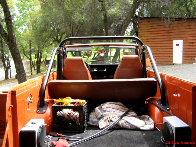 Scout 2 Roll/Show bar? | IH PARTS AMERICA