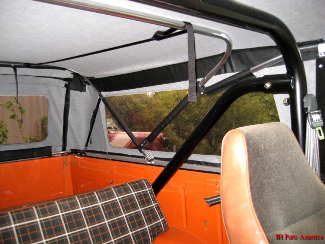 Scout 2 Roll/Show bar? | IH PARTS AMERICA