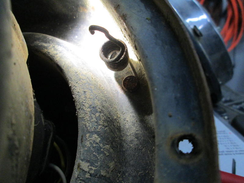 Headlight Adjustment Springs | IH PARTS AMERICA