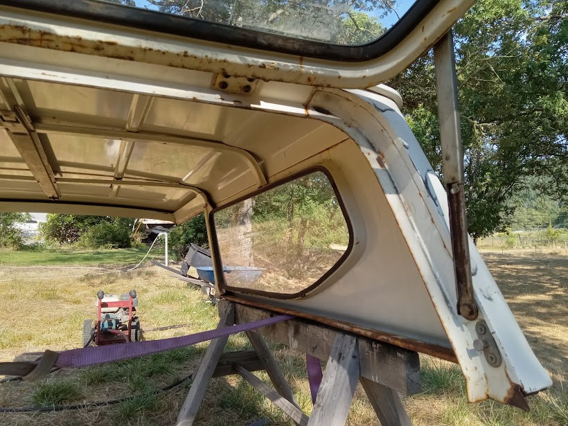 SOLD!!!Scout II Metal Travel Top | IH PARTS AMERICA