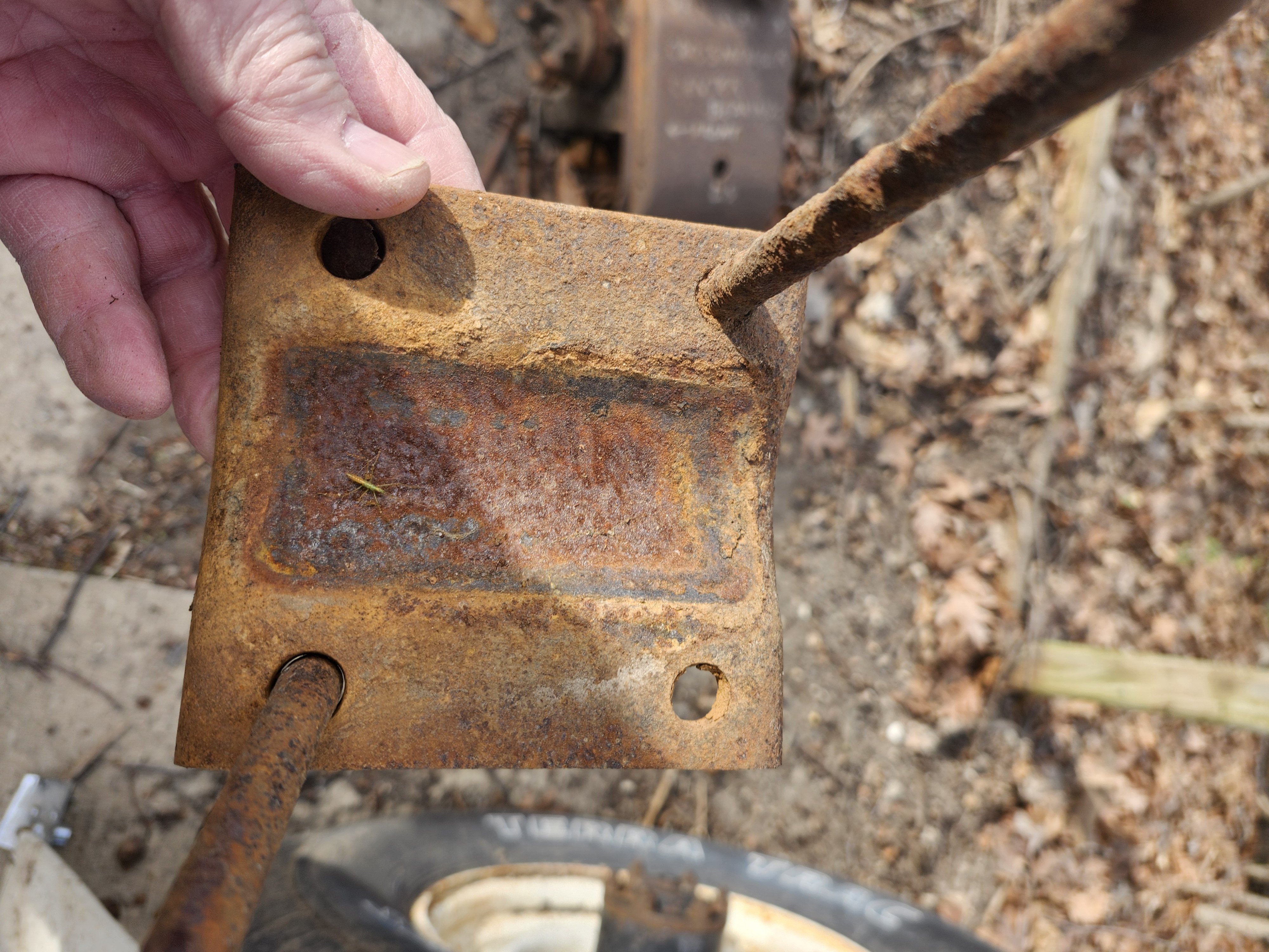 Leaf spring plates | IH PARTS AMERICA