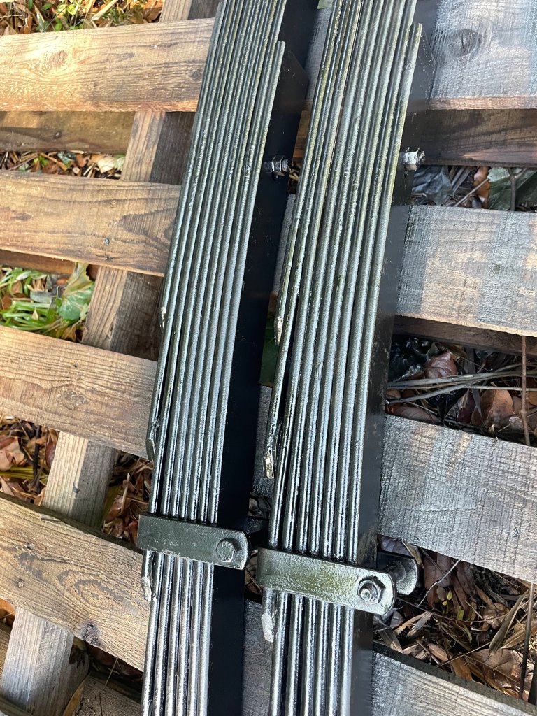 ALCAN REAR SPRINGS SCOUT II $400/pair Excellent, used on a roller | IH ...