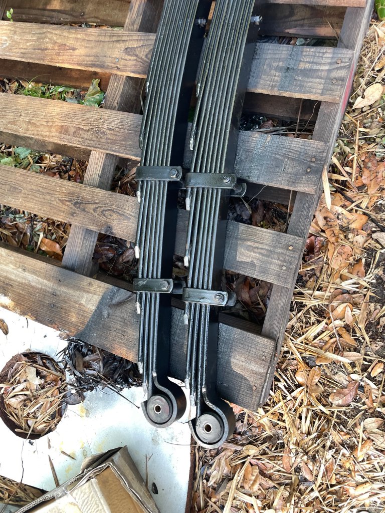 ALCAN REAR SPRINGS SCOUT II $400/pair Excellent, used on a roller | IH PARTS AMERICA